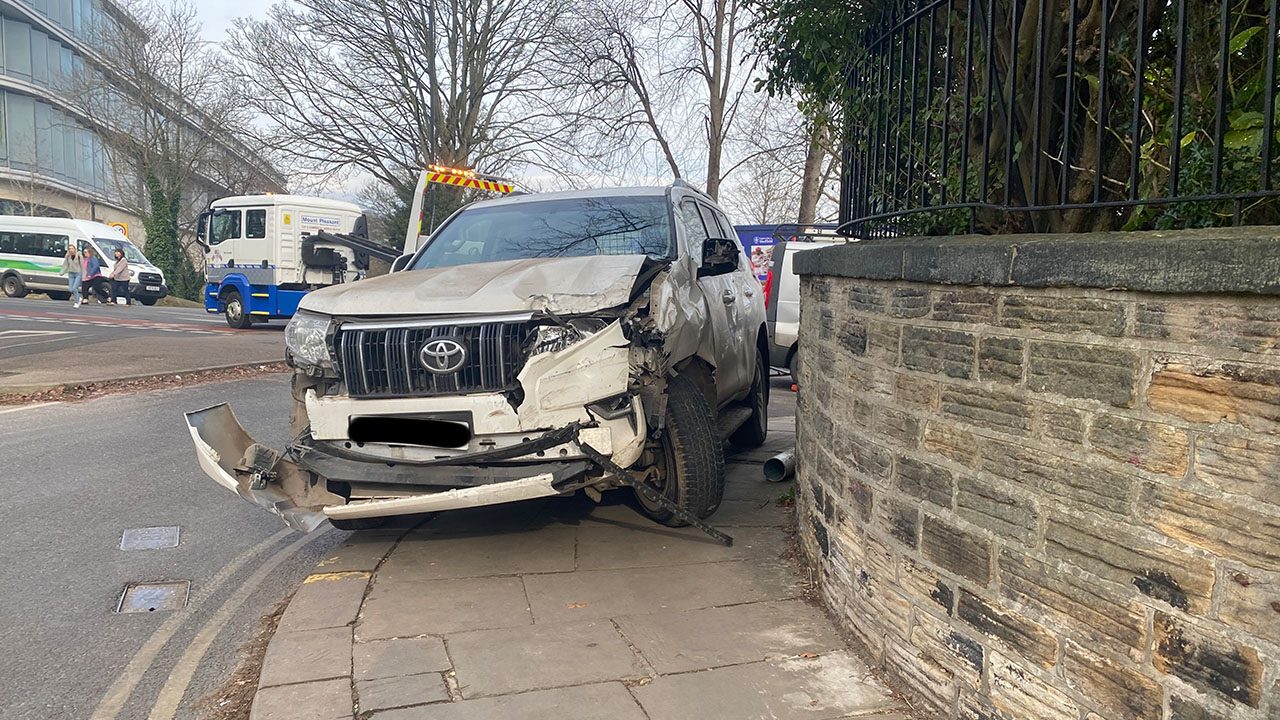 Breaking: Crash on Whitham Road causes congestion - ShefNews